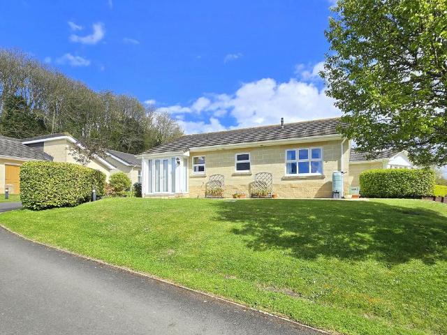 2 bedroom bungalow for sale