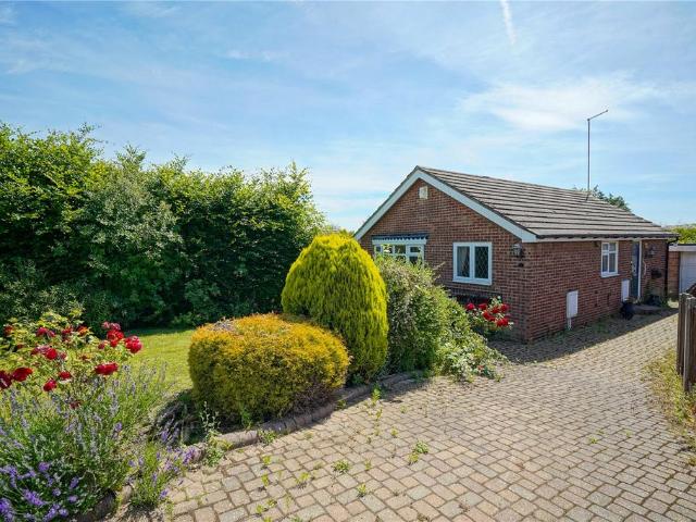 2 bedroom bungalow for sale