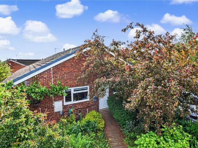 2 bedroom bungalow for sale