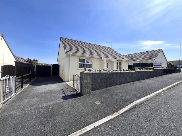 2 bedroom bungalow for sale