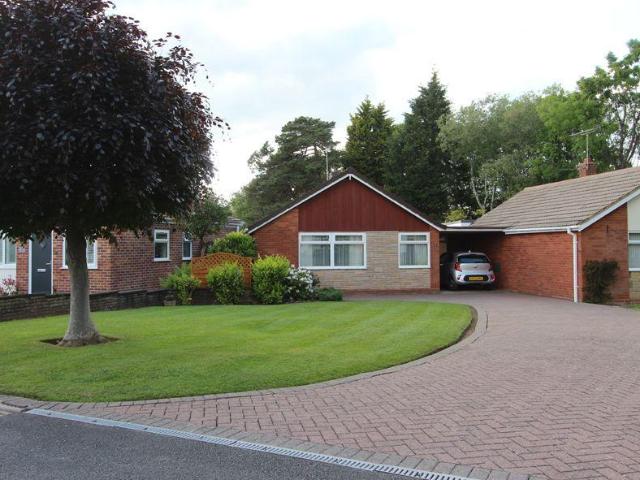 2 bedroom bungalow for sale