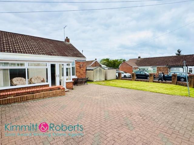 2 bedroom bungalow for sale