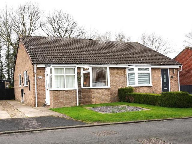 2 bedroom bungalow for sale