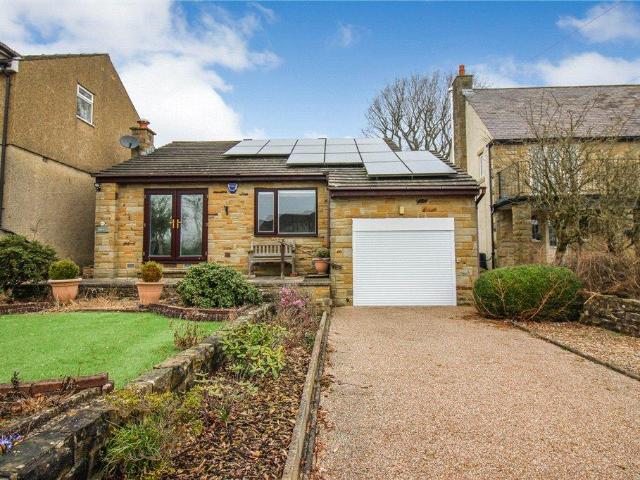 2 bedroom bungalow for sale