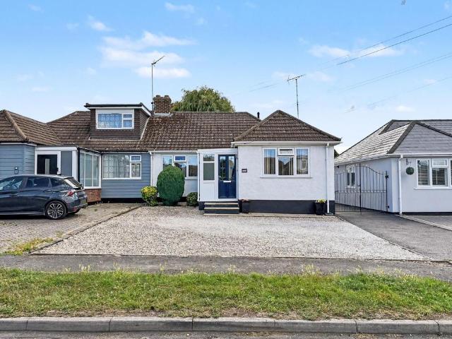 2 bedroom bungalow for sale