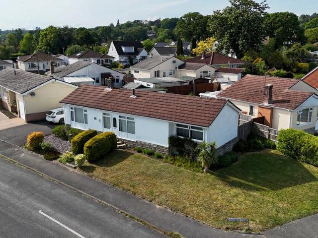 2 bedroom bungalow for sale