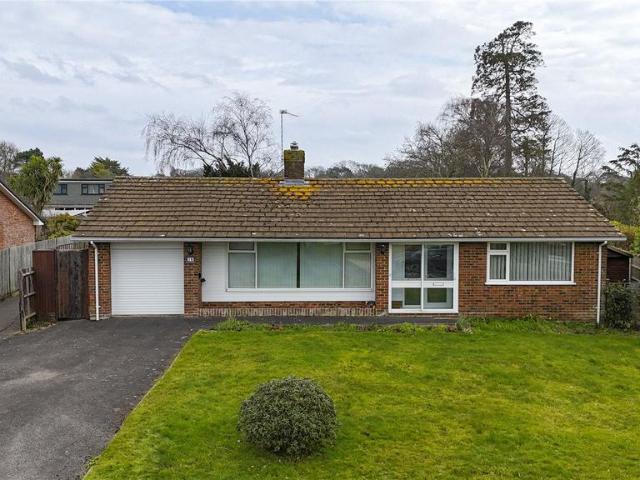 2 bedroom bungalow for sale