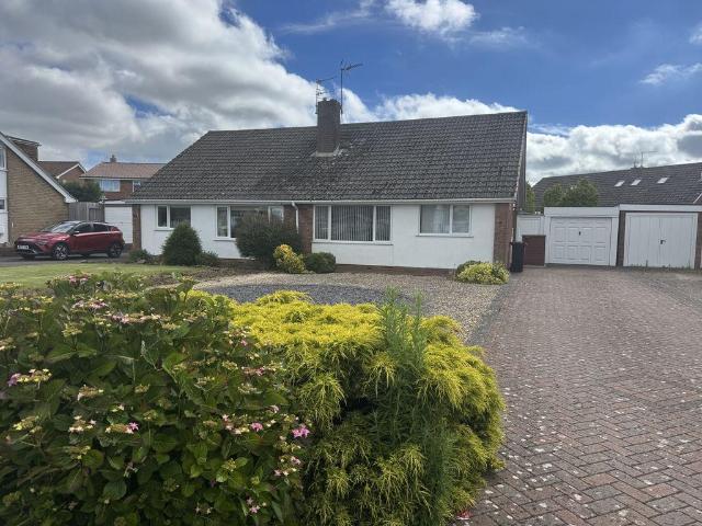 2 bedroom bungalow for sale