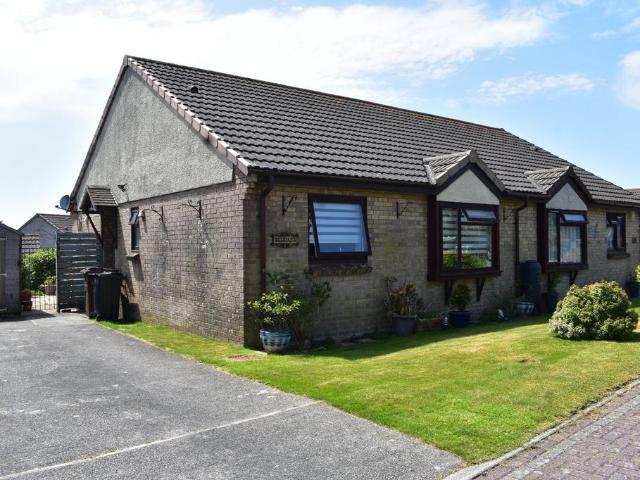 2 bedroom bungalow for sale