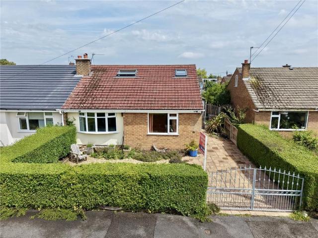 2 bedroom bungalow for sale