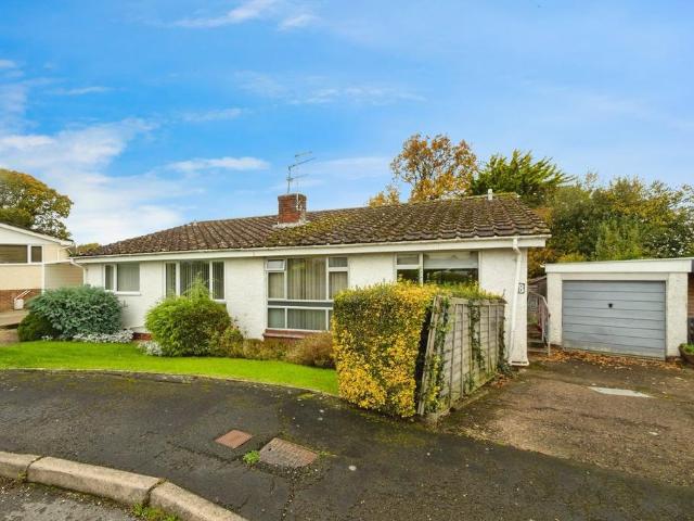2 bedroom bungalow for sale
