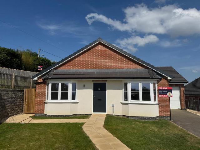 2 bedroom bungalow for sale