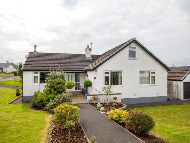 2 bedroom bungalow for sale
