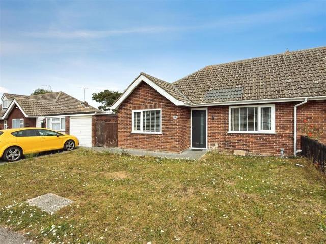 2 bedroom bungalow for sale