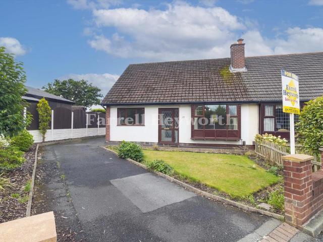 2 bedroom bungalow for sale