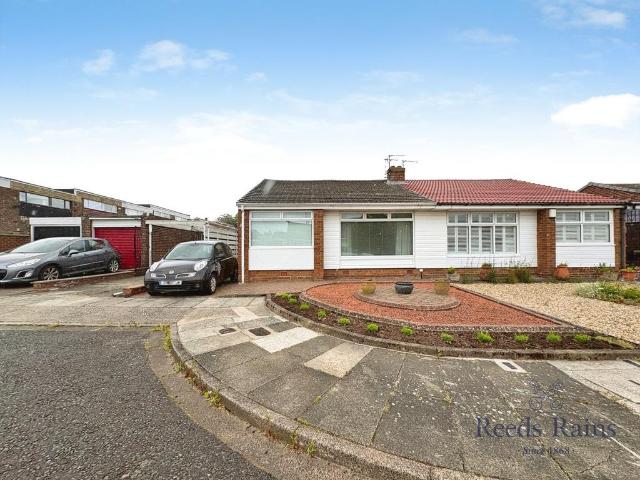 2 bedroom bungalow for sale