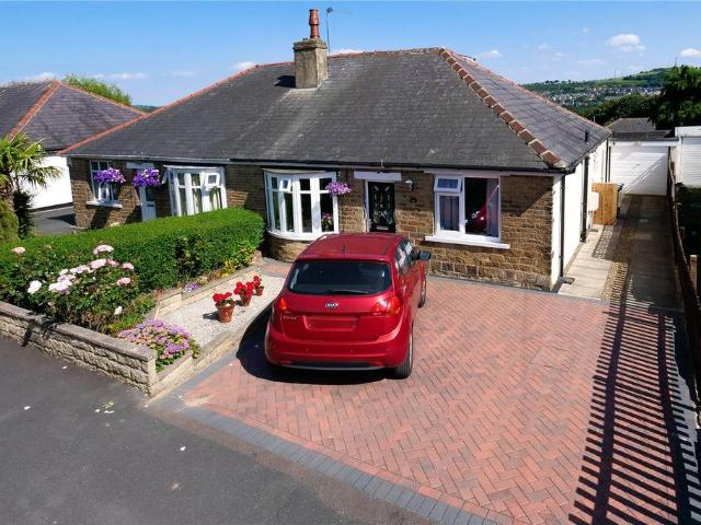 2 bedroom bungalow for sale