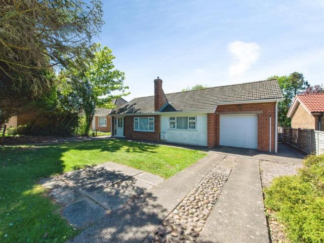 2 bedroom bungalow for sale