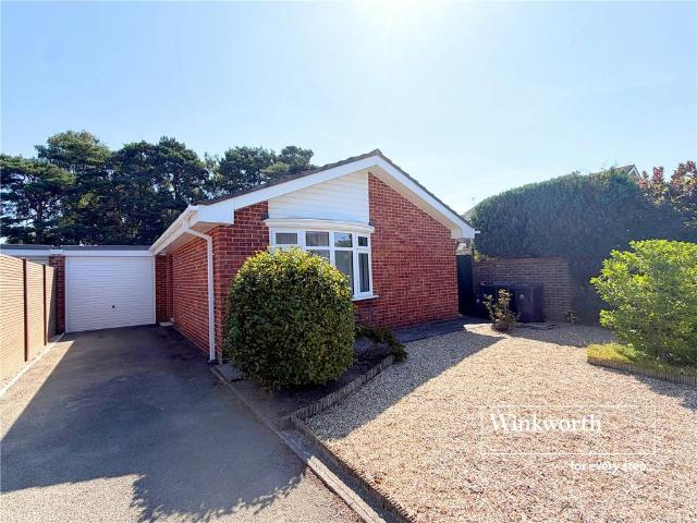2 bedroom bungalow for sale