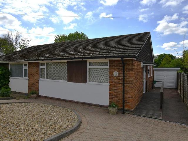 2 bedroom bungalow for sale