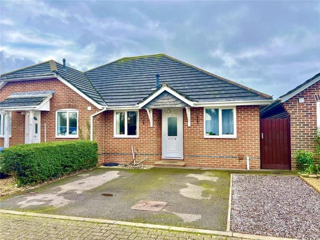 2 bedroom bungalow for sale