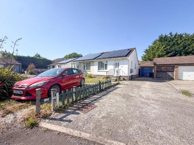 2 bedroom bungalow for sale