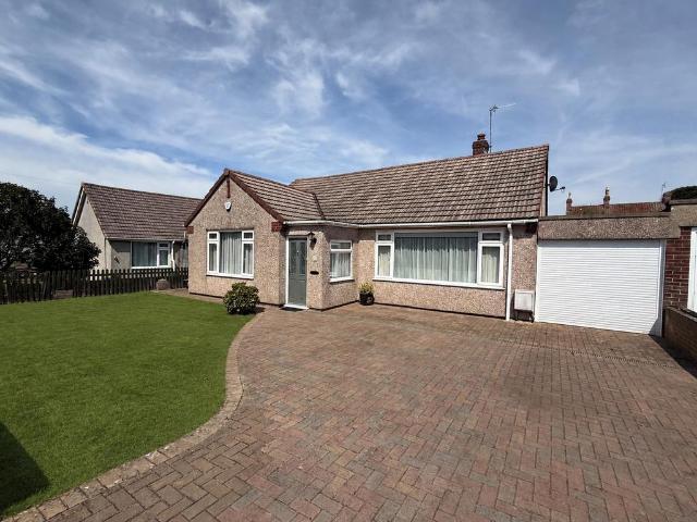 2 bedroom bungalow for sale