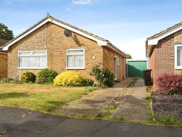 2 bedroom bungalow for sale