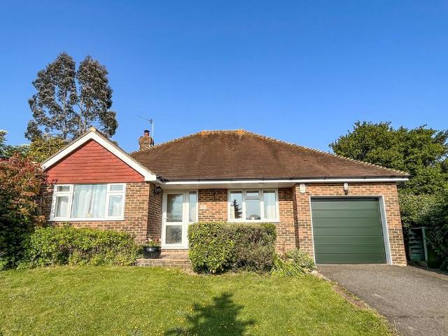 2 bedroom bungalow for sale