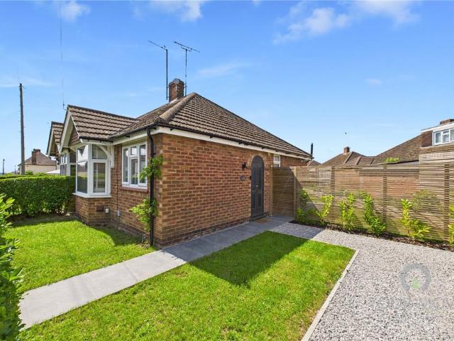 2 bedroom bungalow for sale