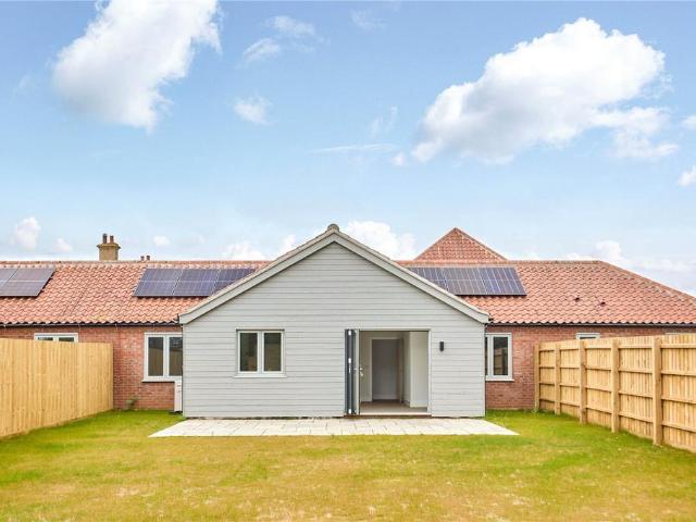 2 bedroom bungalow for sale