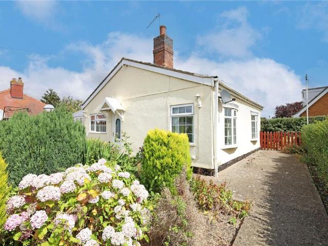 2 bedroom bungalow for sale