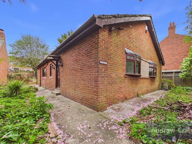 2 bedroom bungalow for sale