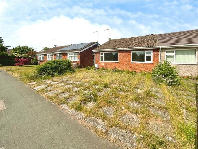 2 bedroom bungalow for sale