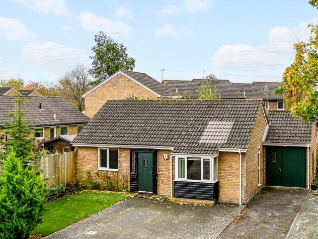 2 bedroom bungalow for sale