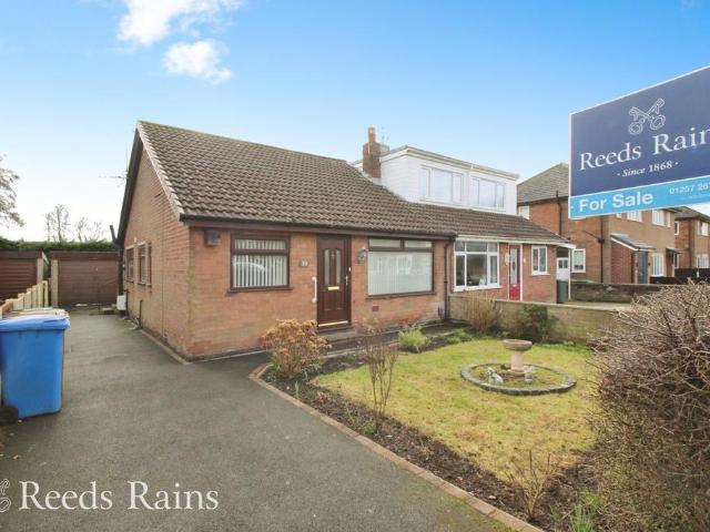 2 bedroom bungalow for sale