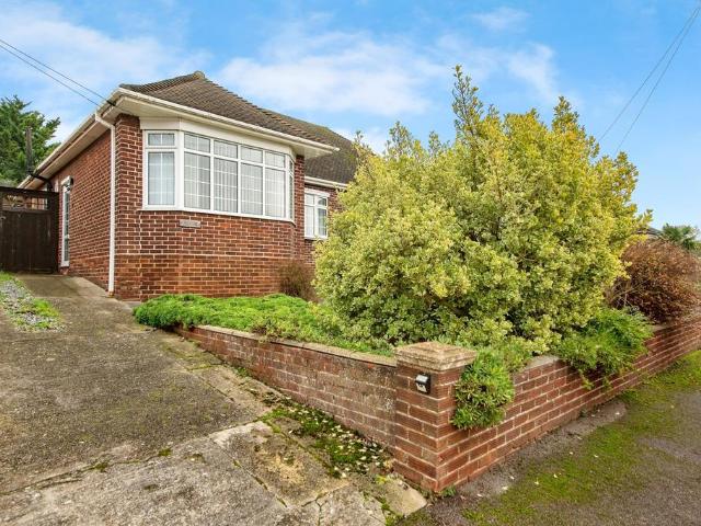 2 bedroom bungalow for sale