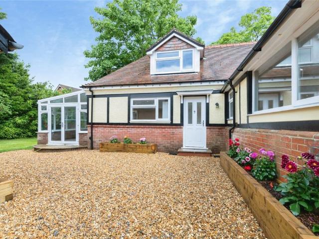 2 bedroom bungalow for sale