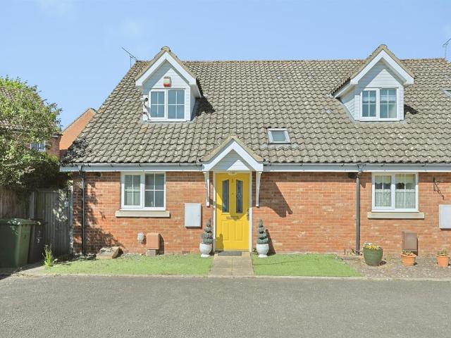 2 bedroom bungalow for sale