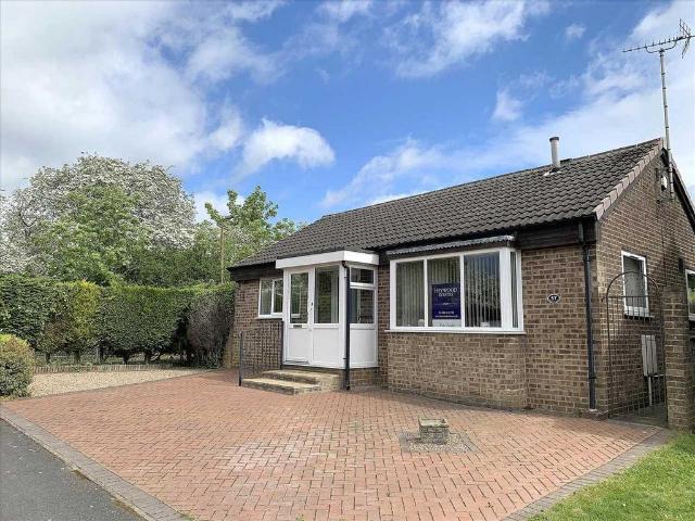 2 bedroom bungalow for sale