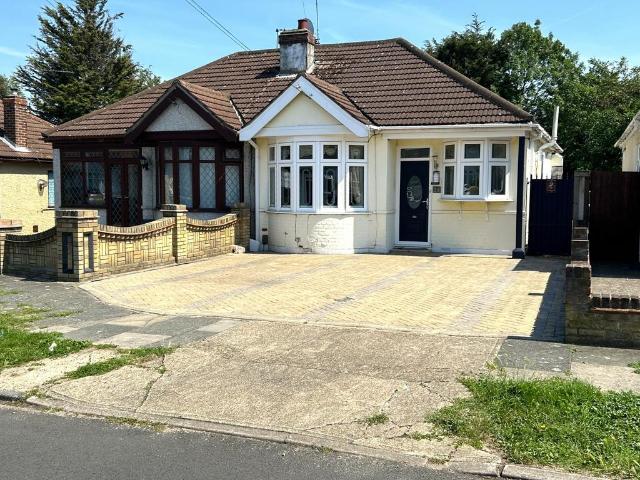 2 bedroom bungalow for sale