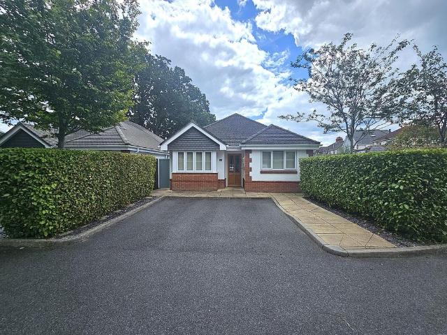 2 bedroom bungalow for sale