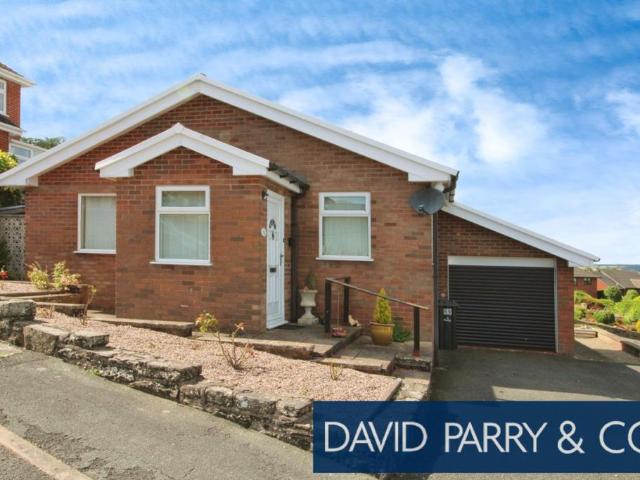 2 bedroom bungalow for sale