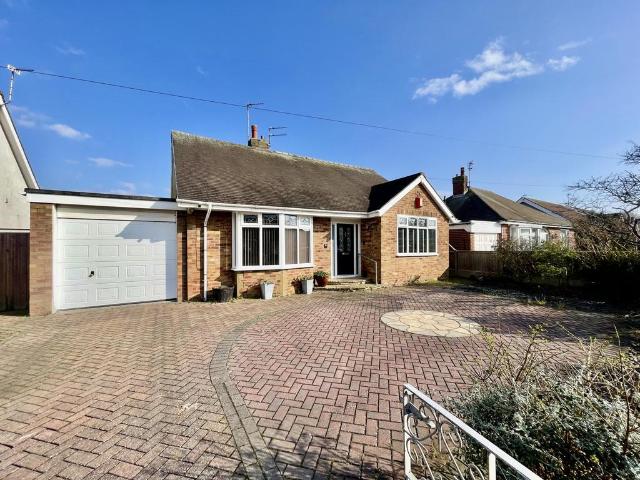 2 bedroom bungalow for sale