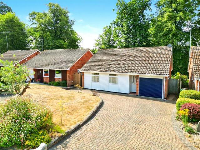 2 bedroom bungalow for sale