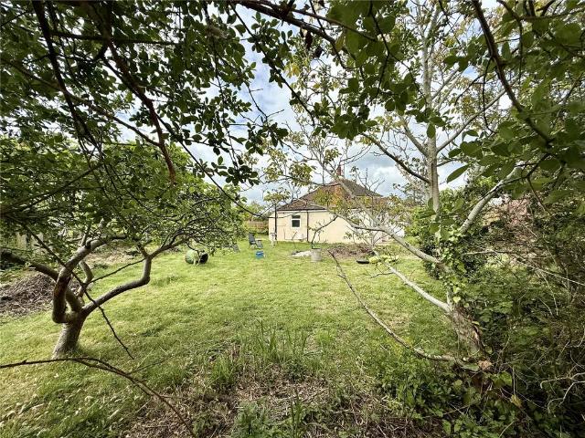 2 bedroom bungalow for sale