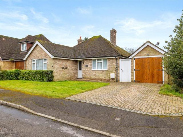 2 bedroom bungalow for sale