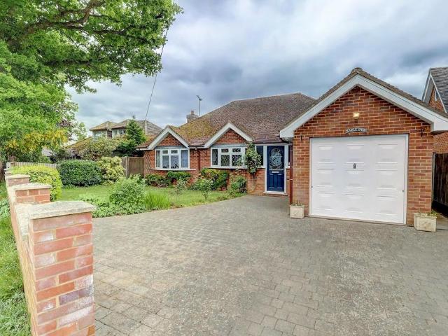 2 bedroom bungalow for sale