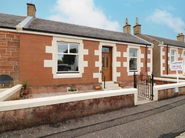 2 bedroom bungalow for sale