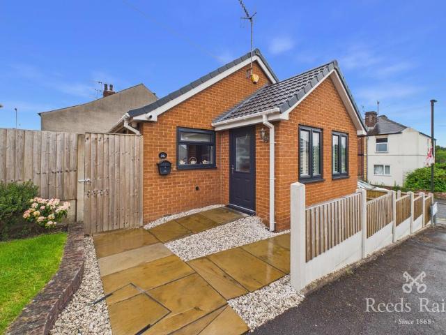2 bedroom bungalow for sale